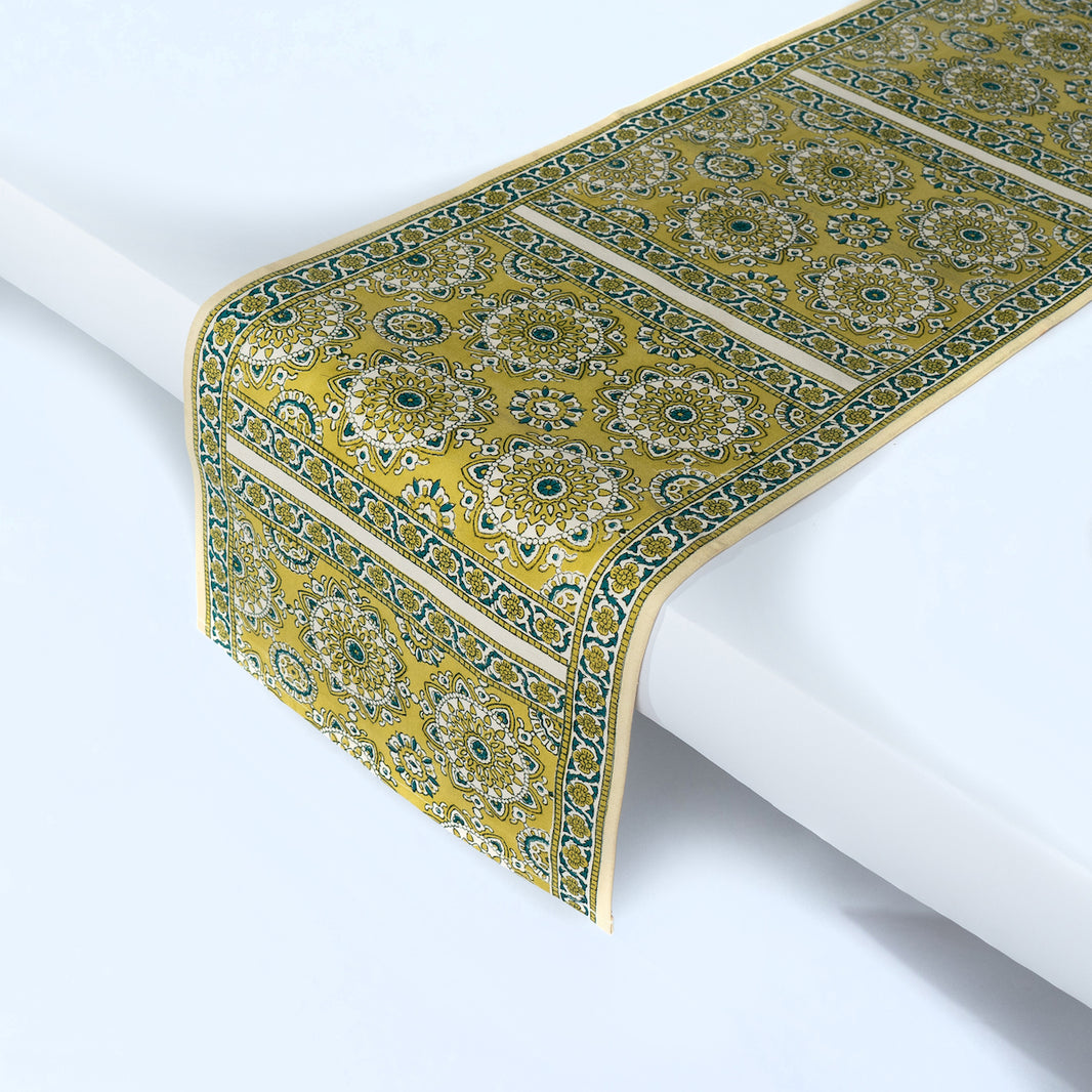 Shop Table Runners Online in Pakistan | Stylish Dining Table Runners ...