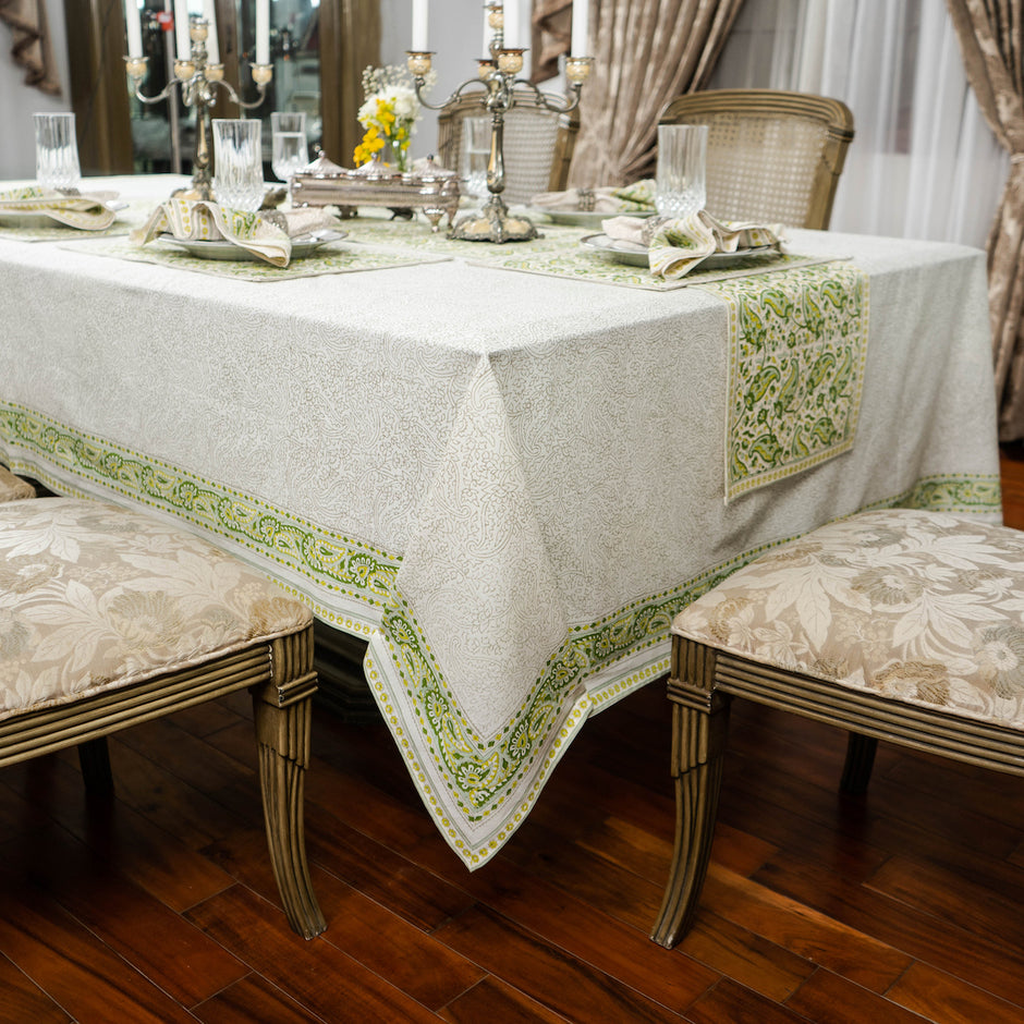 Buy Best Table Linens in Pakistan | Table Cloth by Galleria Gultex
